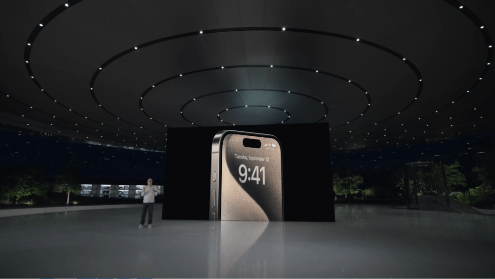 长安欧尚Z6智电iDD和零跑C11谁才是真正的汽车机器人_搜狐汽车_搜狐网