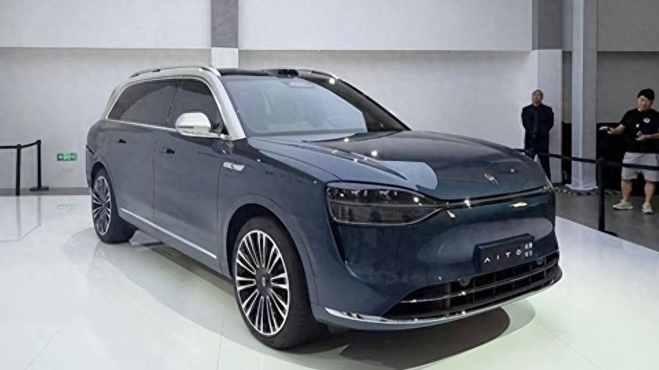 核心技术是一体压铸和800V，AITO问界M9值60万么？_搜狐汽车_搜狐网