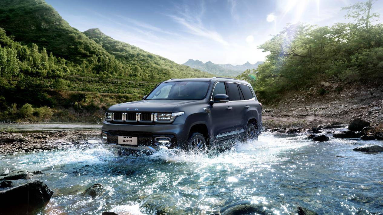 一箱油1000公里+，“长途自驾第一车”BJ60千里版正式上市_搜狐汽车_搜狐网