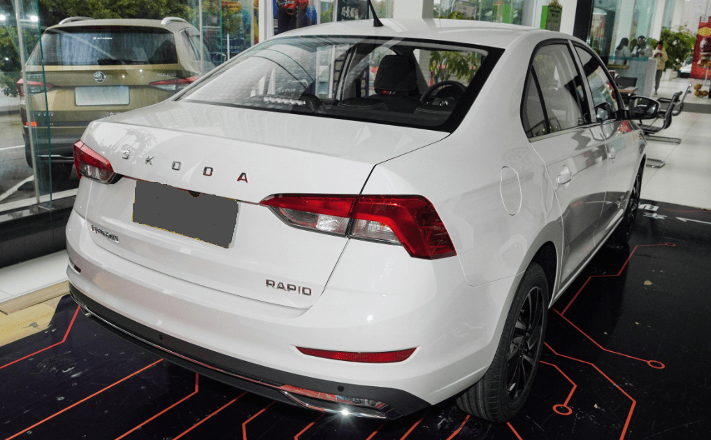 搭载1.5L+6AT，它指导价9.99万元，为啥如此默默无闻_搜狐汽车_搜狐网