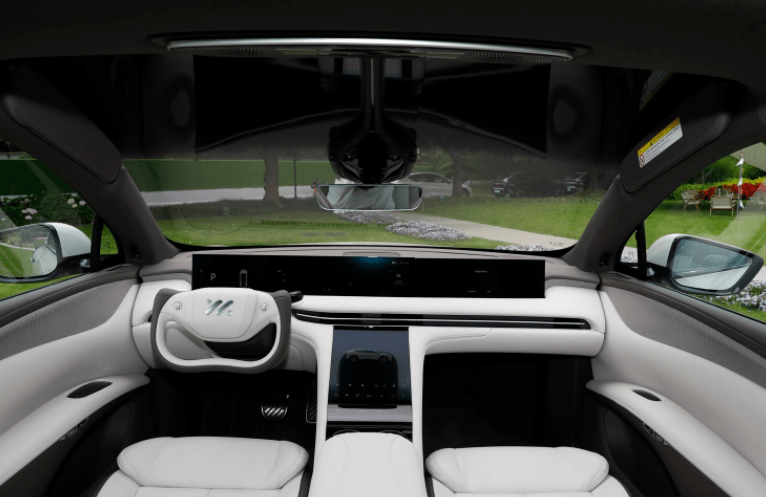 智己LS7新增两款车型，售价28.98万起，哪款值得入手？_搜狐汽车_搜狐网