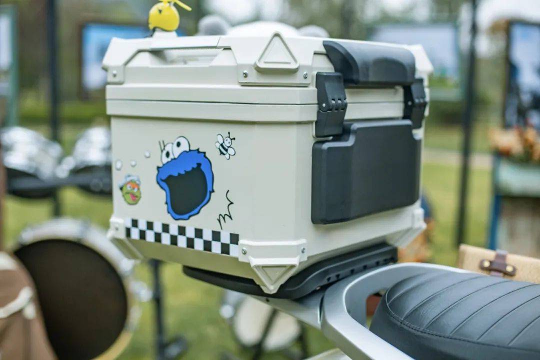 售价13980元奥罗拉150测评：外观设计吸引眼球，性能如何？_搜狐汽车_搜狐网