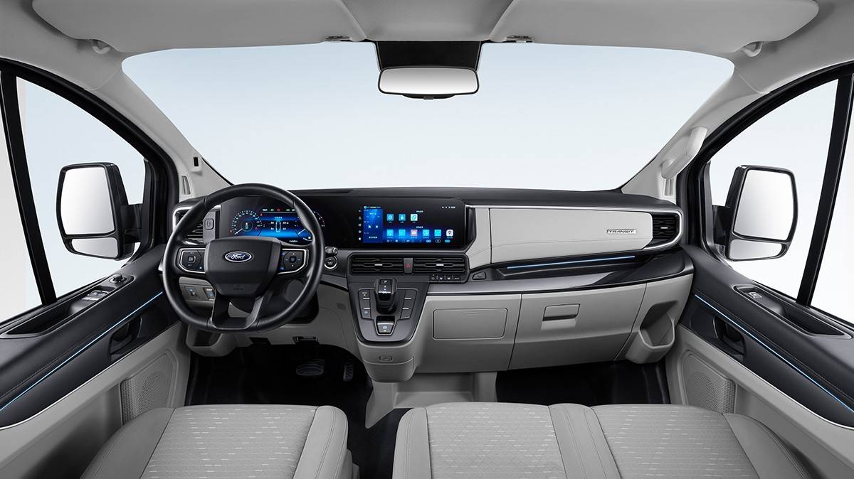 比完产品比价格，上汽大通新途V70对比福特全顺V362怎么买最划算？_搜狐汽车_搜狐网