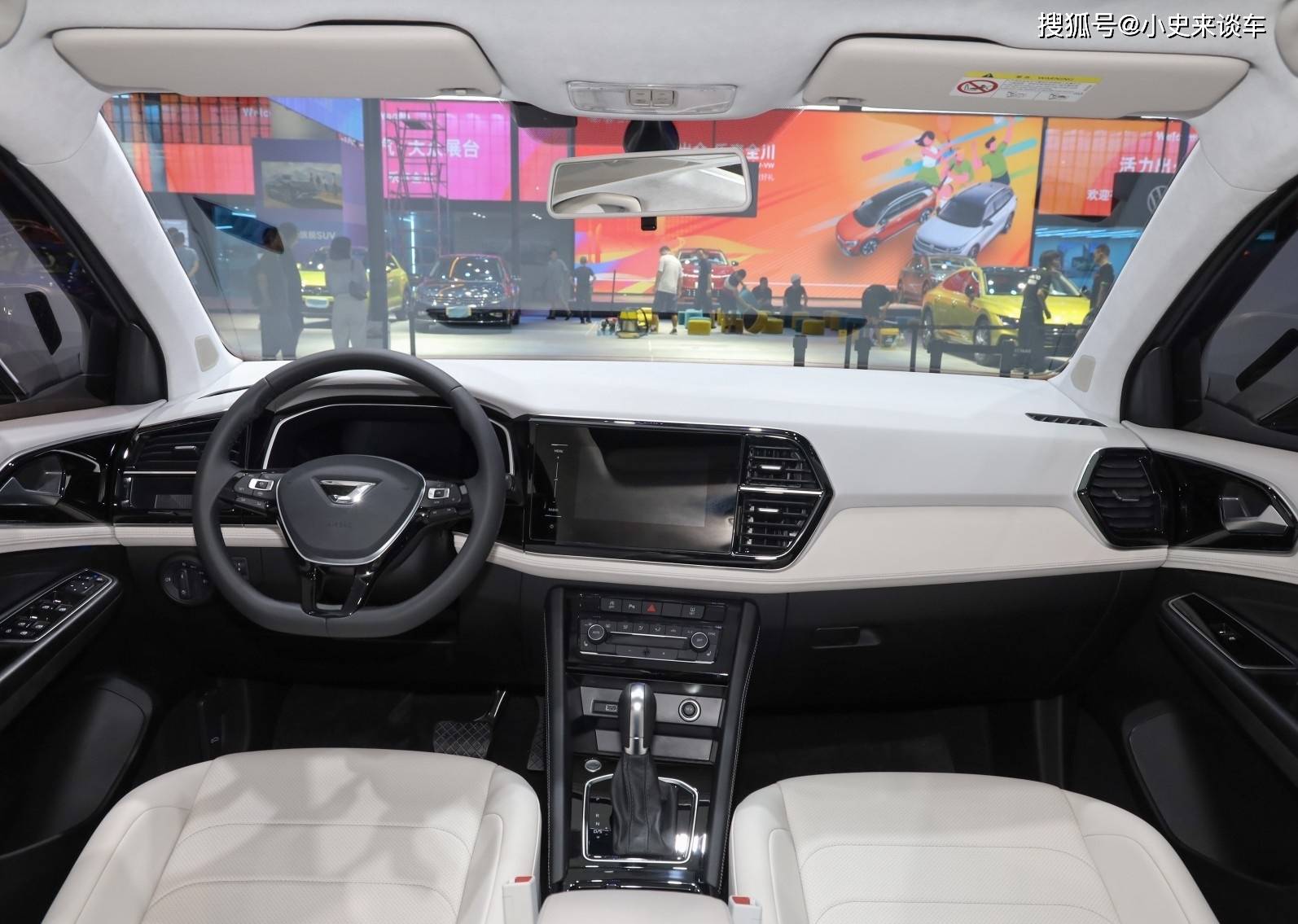 一汽大众全新SUV不足9万！外观硬朗动感，搭载1.4T+6AT，油耗6.5L_搜狐汽车_搜狐网