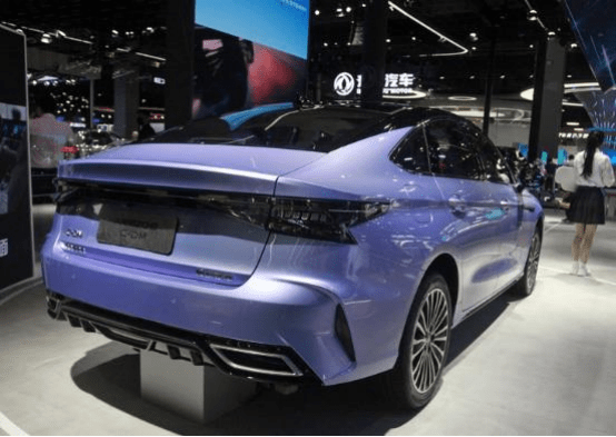 问界新M7、智己LS6新车价格不断创新低 年内还有多款重磅车型上市_搜狐汽车_搜狐网