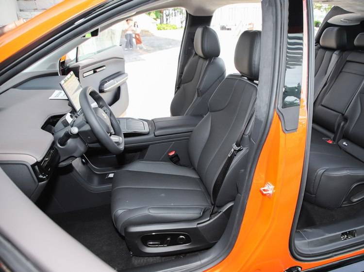 昊铂HT正式亮相 基于昊铂AEP3.0纯电平台，预售22万元起_搜狐汽车_搜狐网