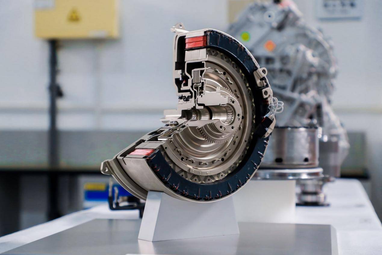 导购｜颠覆比亚迪DM-i 荣威DMH掌握核心技术 油电皆高效！_搜狐汽车_搜狐网