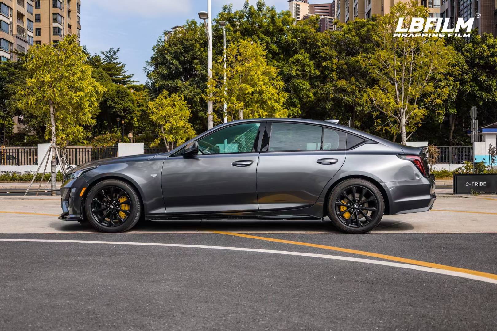 凯迪拉克CT5-LB改色膜超亮金属钨钢，高级感满满_搜狐汽车_搜狐网