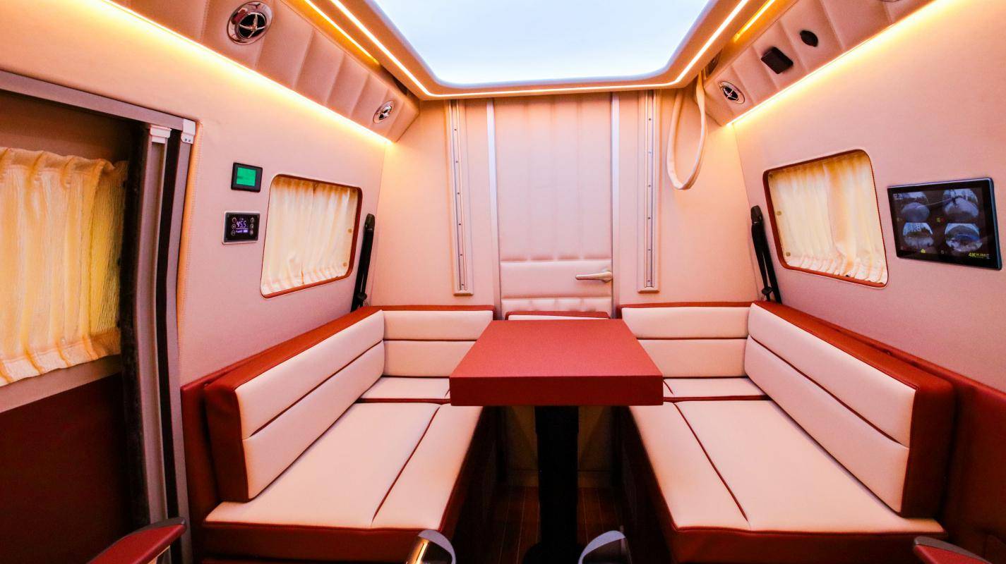 23款福特V362商旅小房车,中轴中顶航空椅+吊床+后置厨卫,趣蜂B680_搜狐汽车_搜狐网