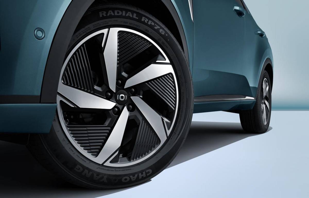 搭载“中国十佳电驱”，长安启源Q05预售12.99万元起_搜狐汽车_搜狐网