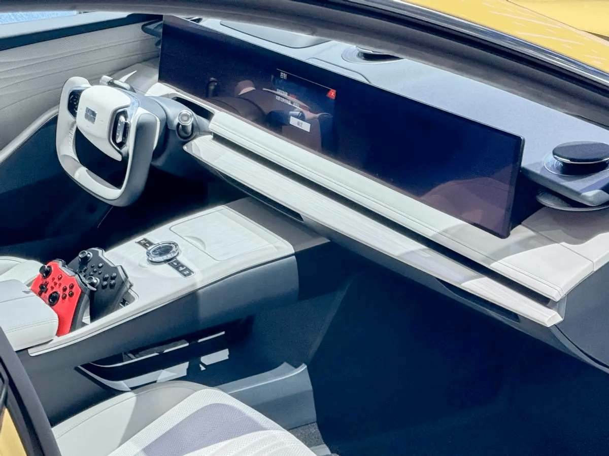 吉利银河E8发布，配45英寸超大屏、800V闪充，零百加速3.49秒_搜狐汽车_搜狐网