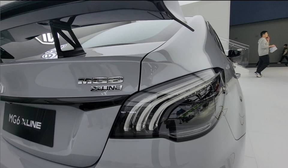 全新猎鲨轿跑MG6 XLINE潮燃来袭 售价12.38万元_搜狐汽车_搜狐网
