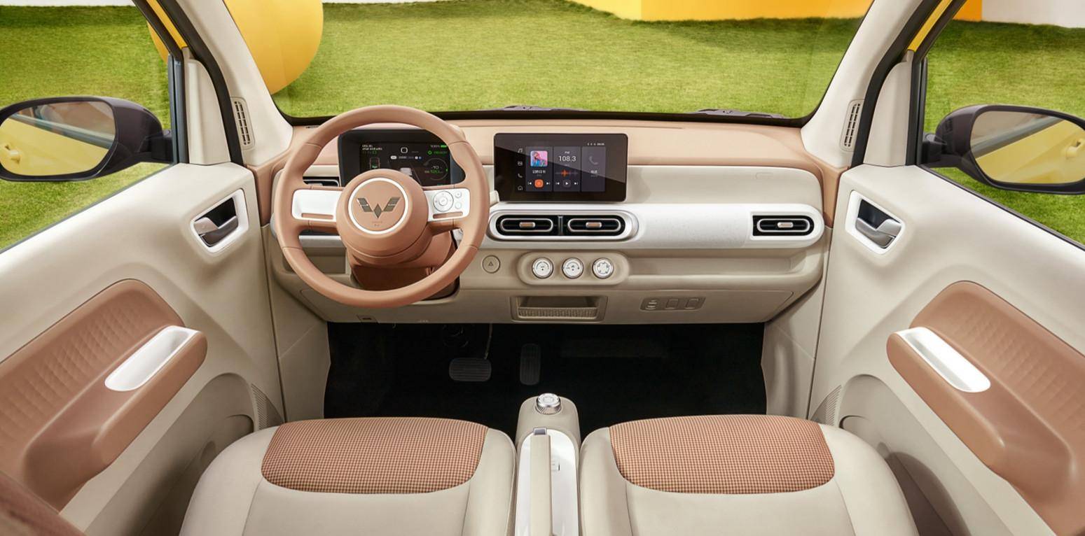 深度试驾宏光MINIEV第三代马卡龙：续航215公里，这款纯电小车更酷了！_搜狐汽车_搜狐网