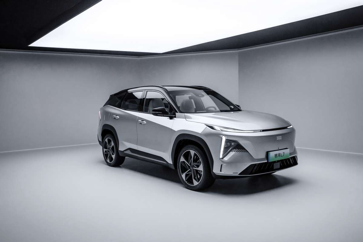 吉利银河L7与宋plus-dmi：技术对比，谁更胜一筹？_搜狐汽车_搜狐网