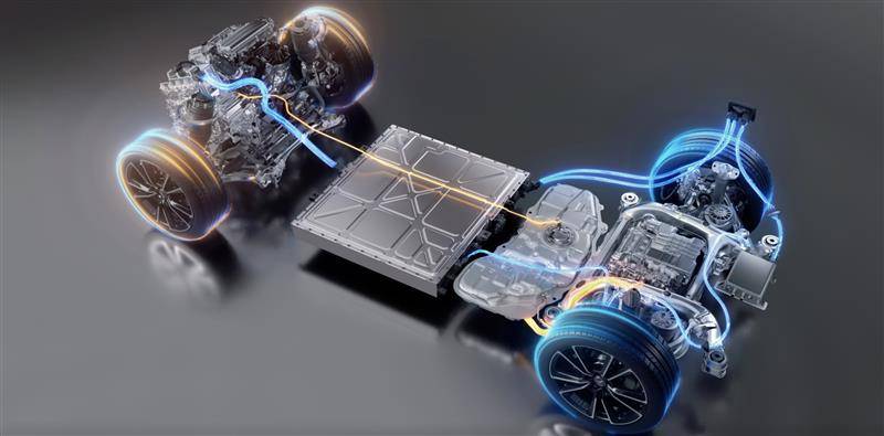 新闻女王助阵，硬刚BBA！岚图追光PHEV上市25.28万起！_搜狐汽车_搜狐网