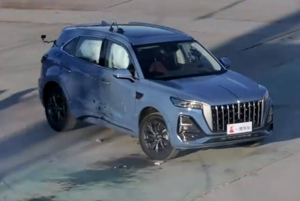 几重生死测试都还能开，新红旗HS5告诉你什么才叫豪华_搜狐汽车_搜狐网