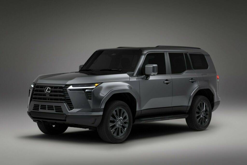 国外起价约46万元！2024款雷克萨斯GX将于明年初上市 3.4T引擎 10AT+全时四驱_搜狐汽车_搜狐网