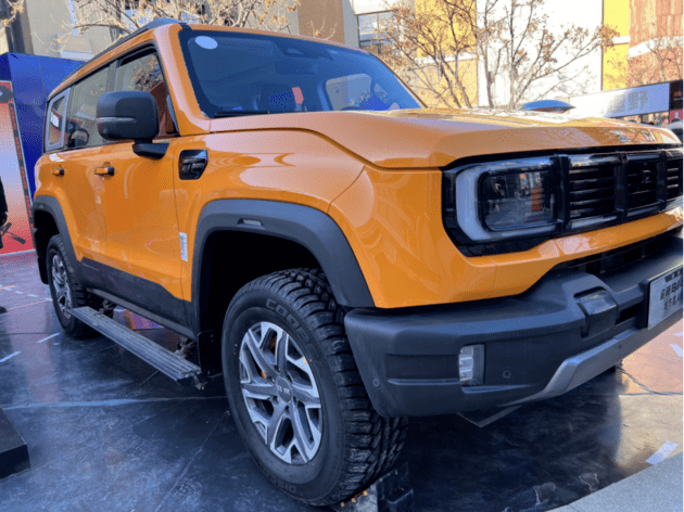 全新BJ40潮领上市17.98万起，掀起京城最in的chill生活新姿势_搜狐汽车_搜狐网