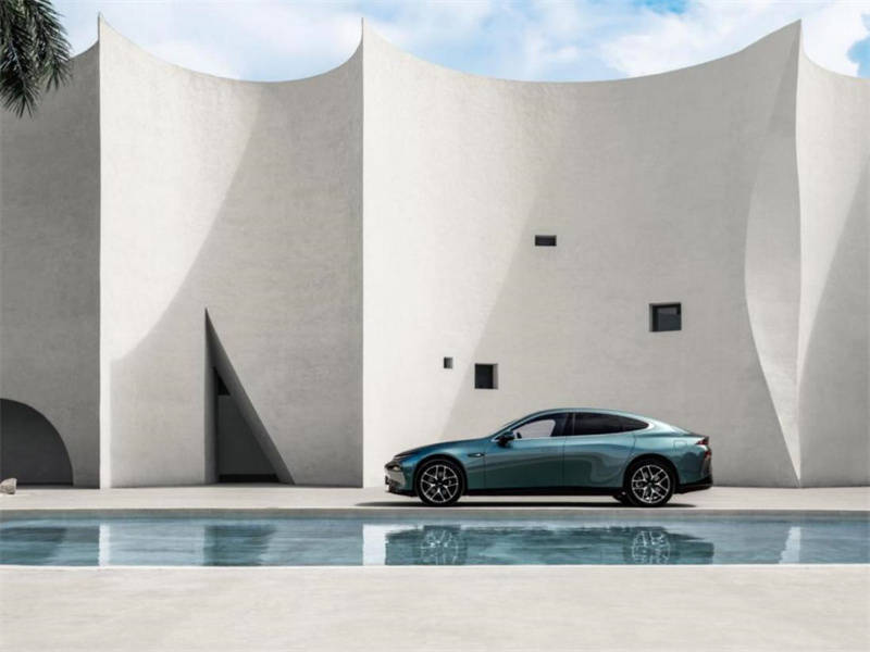 小鹏P7i领卷20万级智能纯电中型轿跑市场，全系20.89万元起，至高优惠2.6万元_搜狐汽车_搜狐网