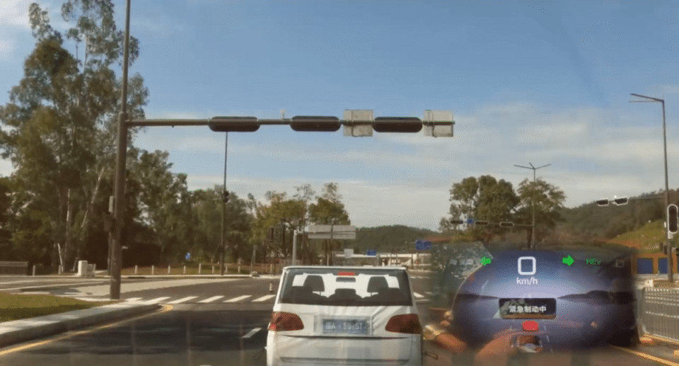 仰望U8 AEB表现 印证比亚迪坐稳智驾第一梯队_搜狐汽车_搜狐网