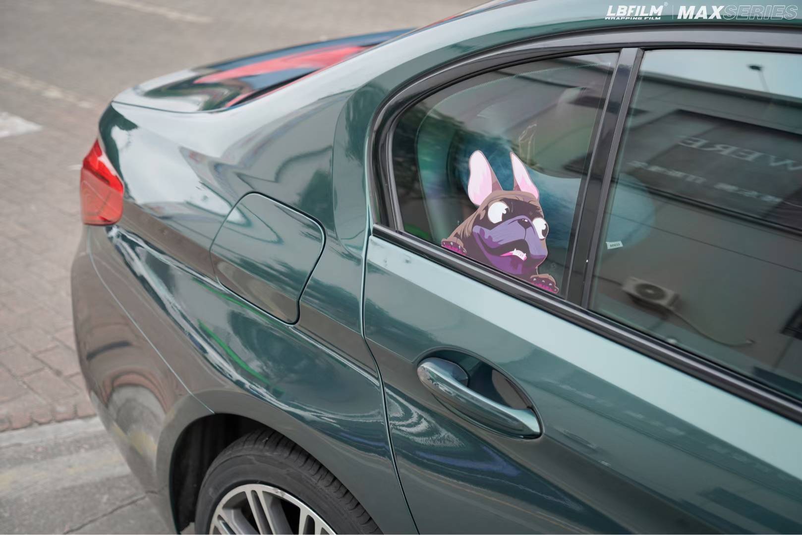 宝马530Li -LB改色膜原厂漆哥特蓝绿，源于北欧小岛的自然颜色_搜狐汽车_搜狐网