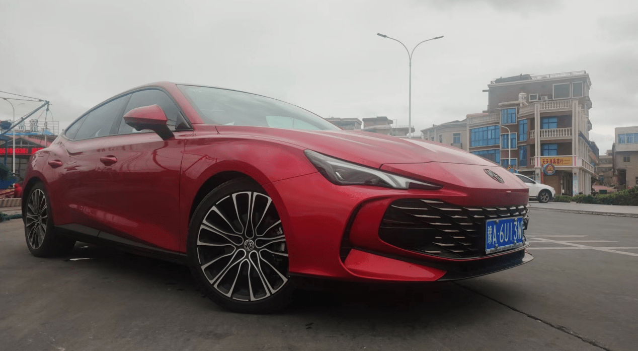 漫行山海，穿越浪漫，探索MG7的至美与凌厉_搜狐汽车_搜狐网