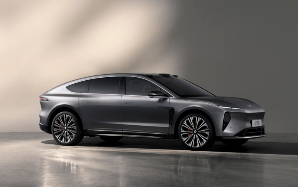 问界M9和蔚来ET9秀肌肉，新势力全栈自研时代已来临_搜狐汽车_搜狐网