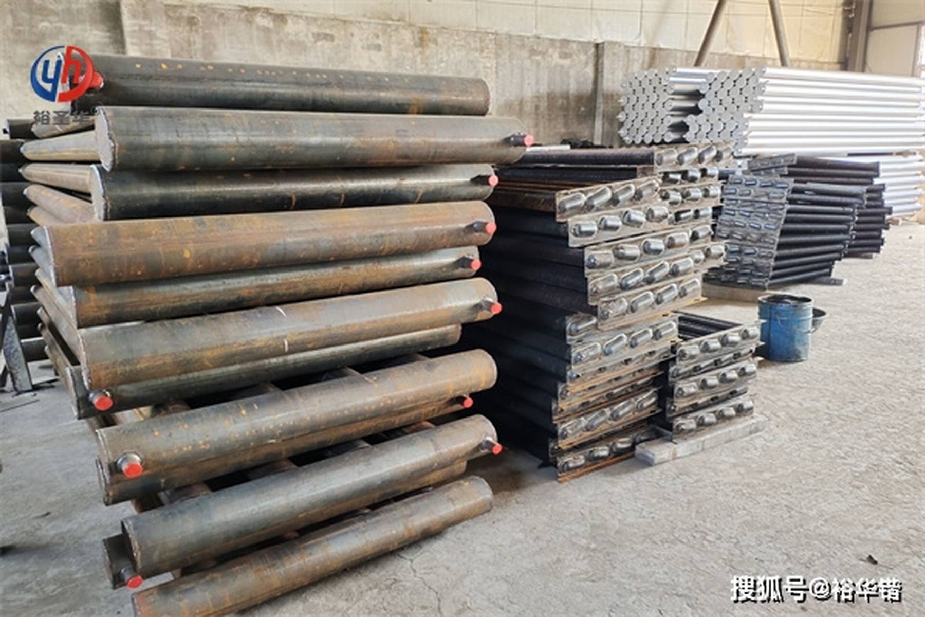 生产车间用光排管暖气片D133-3000-4