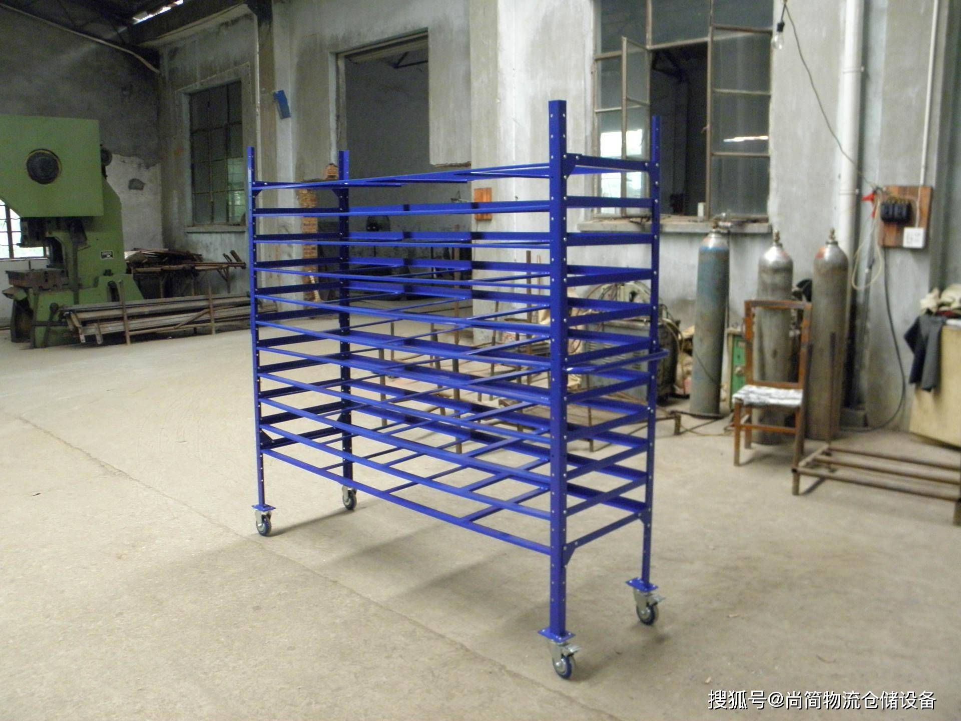 告诉您移动式仓储货架的优缺点是怎样的？_仓库