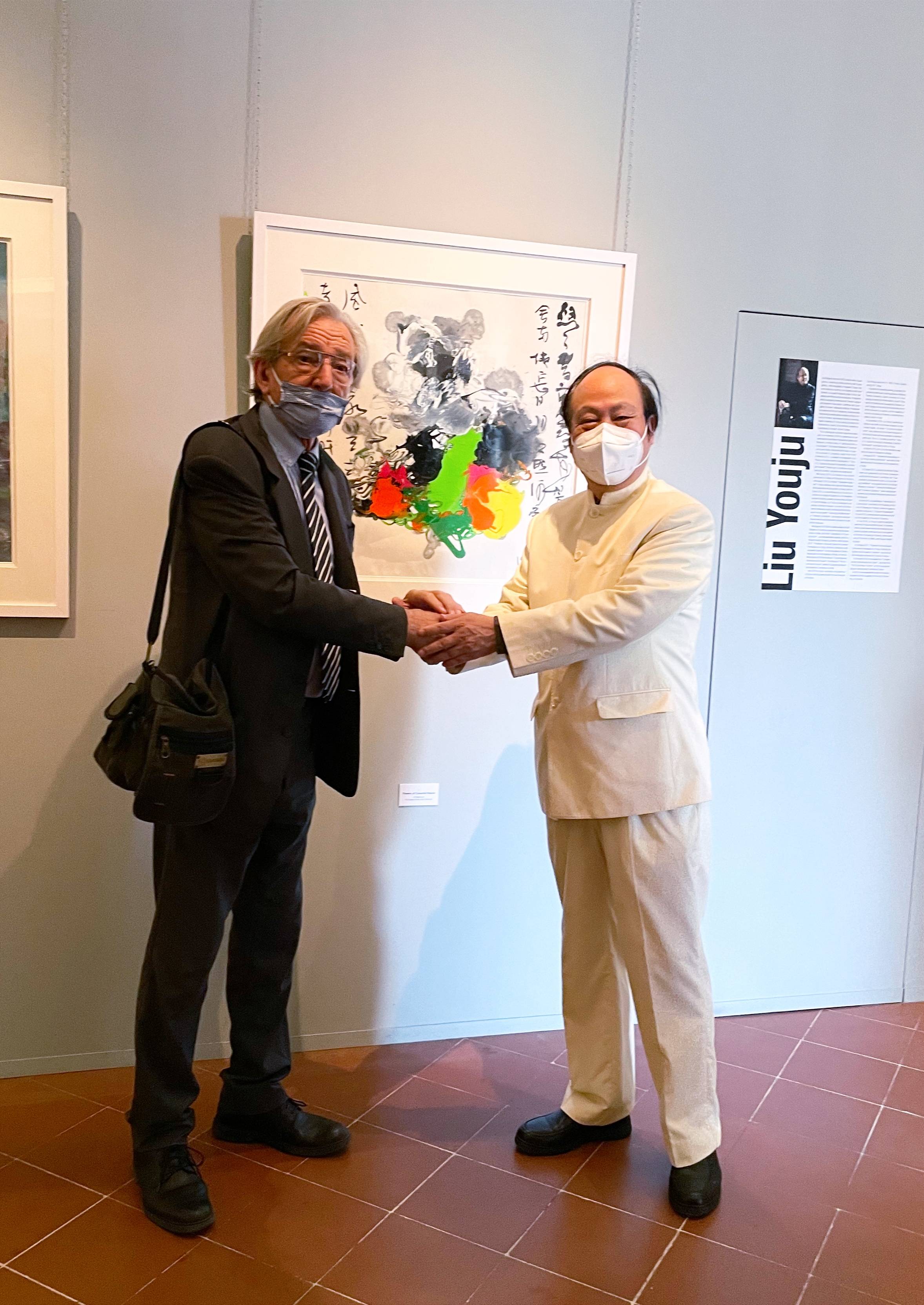 Visioni e richiami letterari nelle opere di Liu Youju_che
