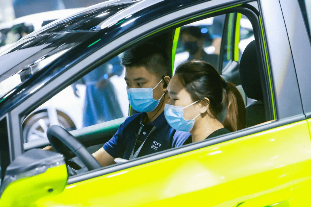 潮智引领！合创全新车型Z03实车到店，13万起售！_搜狐汽车_搜狐网