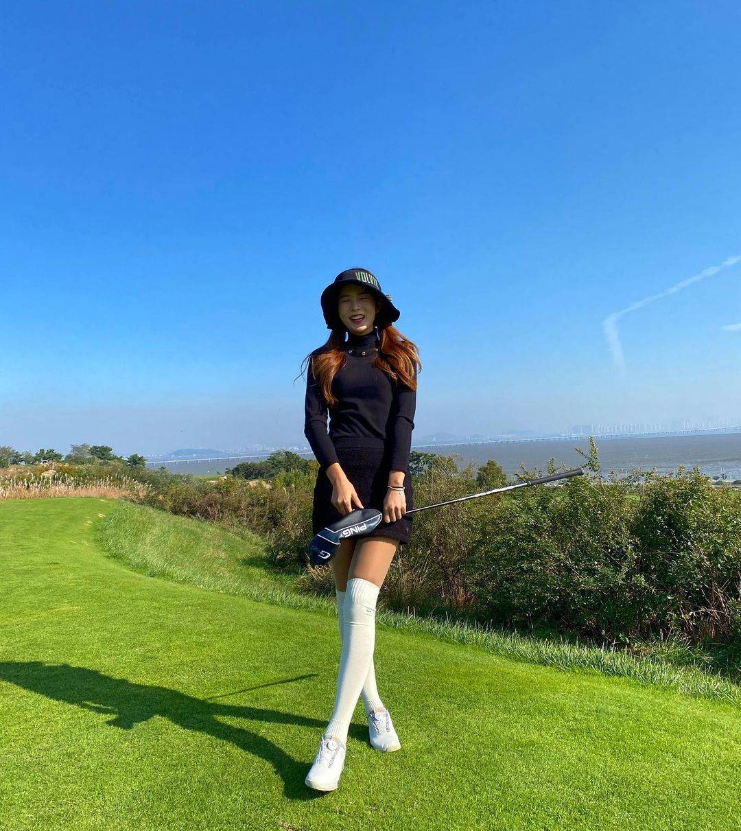 组图：KLPGA美女球员成网红 身高177长腿引舔屏-搜狐大视野-搜狐新闻