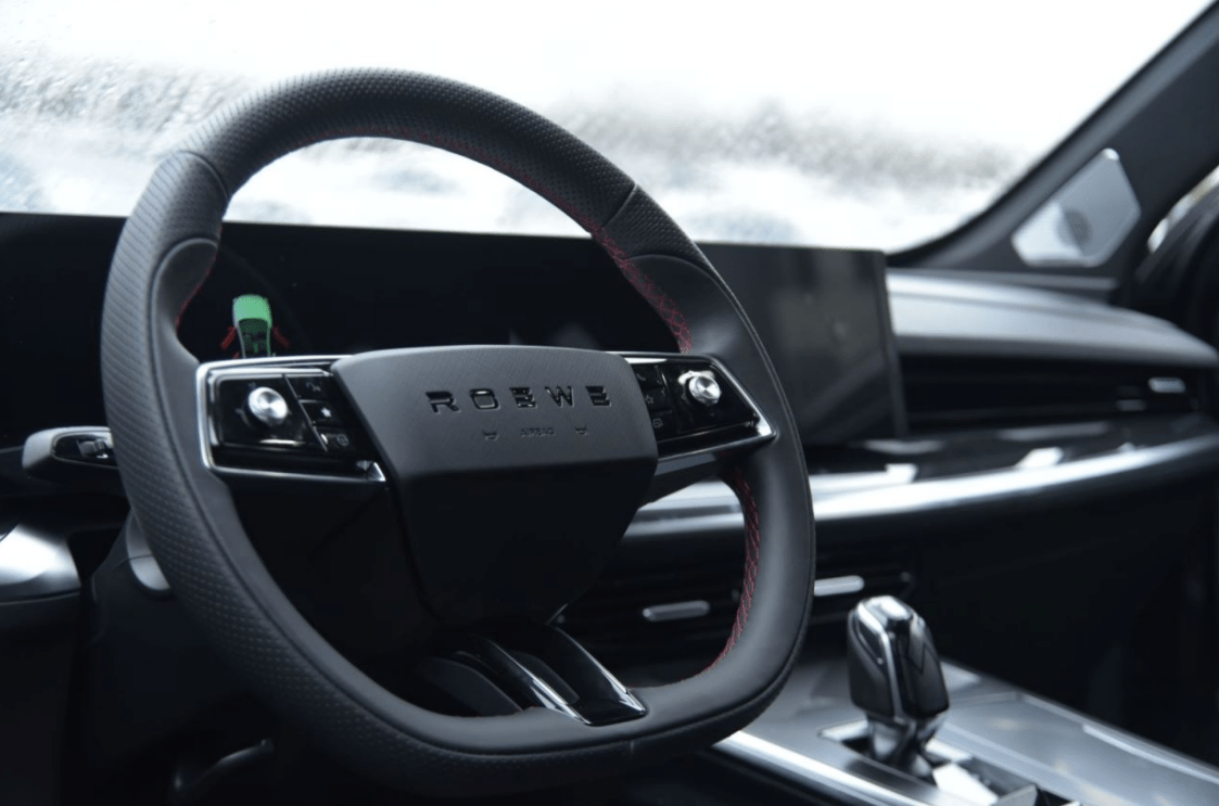 试驾丨8AT丝滑顺畅 全新荣威RX5 MAX这款超大杯有颜有料_搜狐汽车_搜狐网