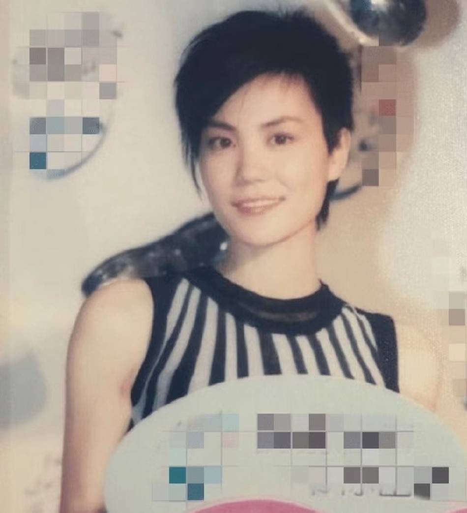 王菲20年前旧照曝光 清爽短发笑容甜美 搜狐大视野 搜狐新闻