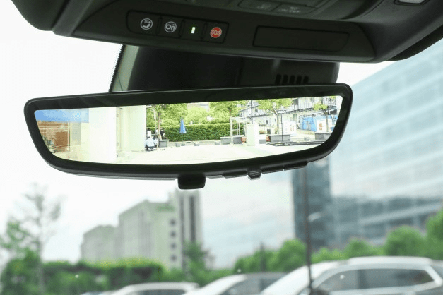 你会为了音响放弃9W的优惠吗？解析凯迪拉克 CT6 120周年版_搜狐汽车_搜狐网