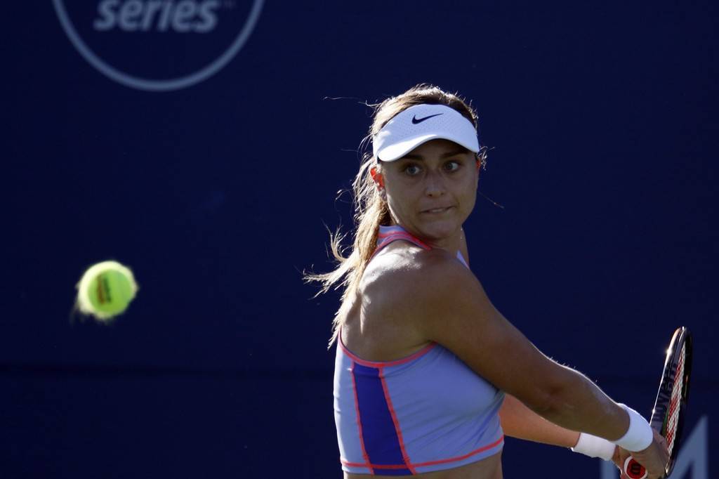 WTA硅谷网球精英赛女单半决赛：卡萨特金娜获胜-搜狐大视野-搜狐新闻