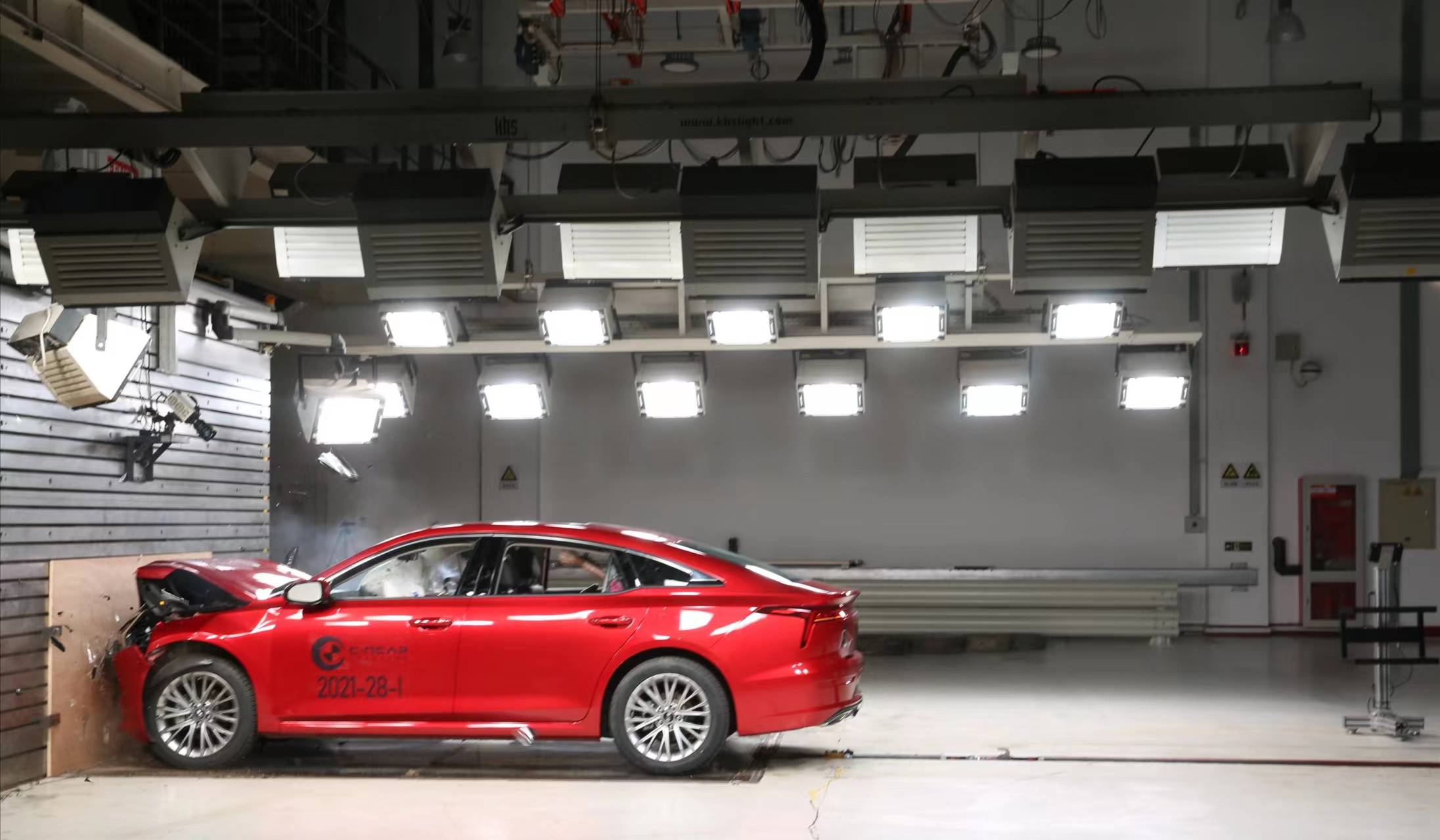 车圈“学霸”的硬实力，奔腾B70参评C-NCAP得分90.3%_搜狐网