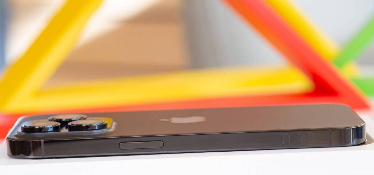 Apple iPhone 14 Pro-搜狐大视野-搜狐新闻