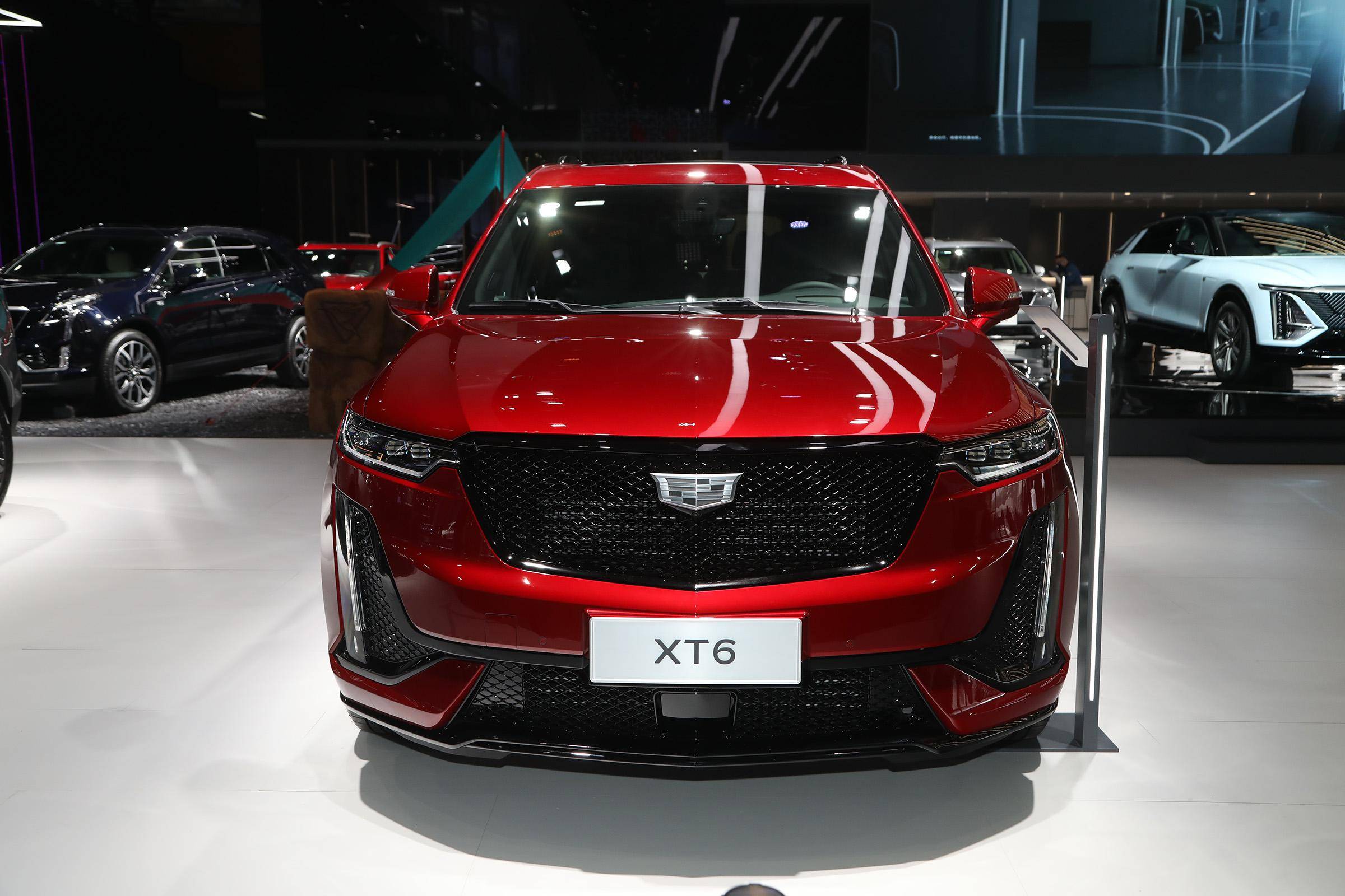 凯迪拉克XT6铂金黑钻版正式上市！拥有全新车色，售价48.57万元_搜狐汽车_搜狐网