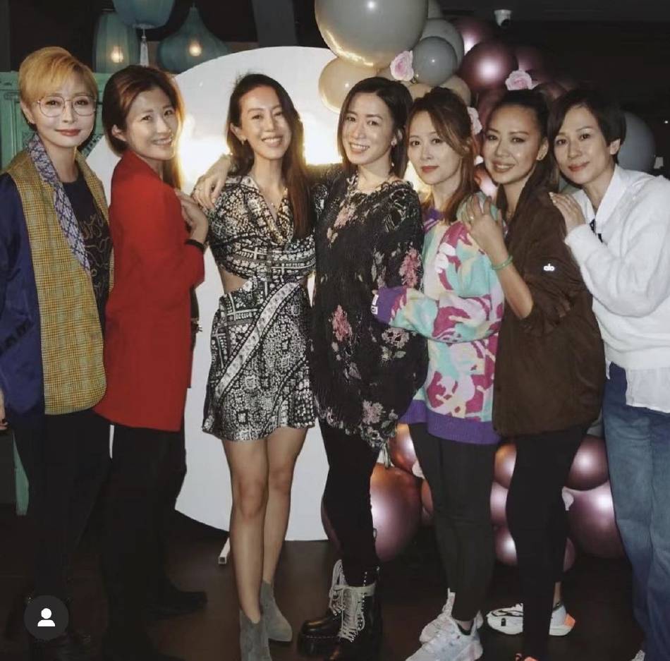 TVB女星齐聚为梁靖琪庆生 佘诗曼等姐妹相拥气氛佳-搜狐大视野-搜狐新闻