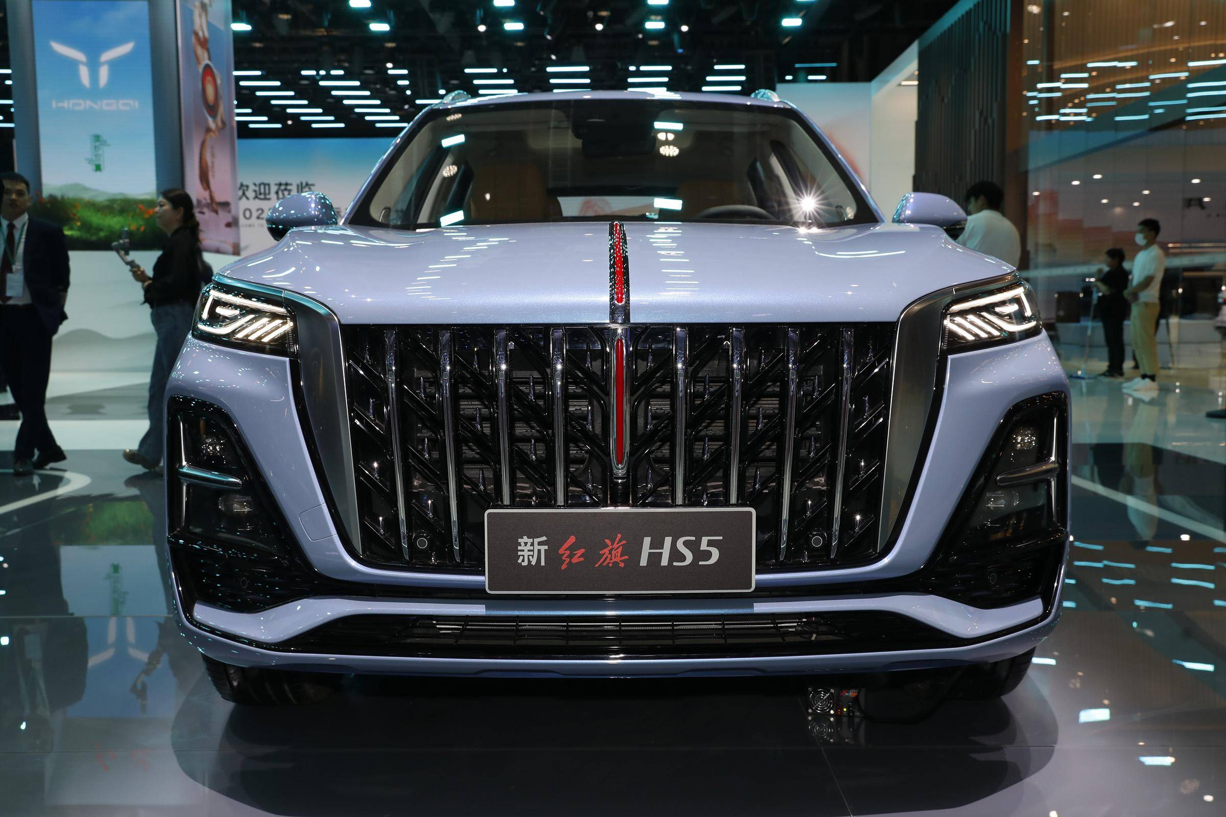 新款红旗HS5正式上市！动力升级/价格不变，售18.38万元起_搜狐汽车_搜狐网