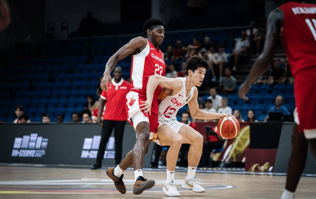 组图：中国U19男篮不敌加拿大 淡厚然送对手大火锅-搜狐大视野-搜狐新闻