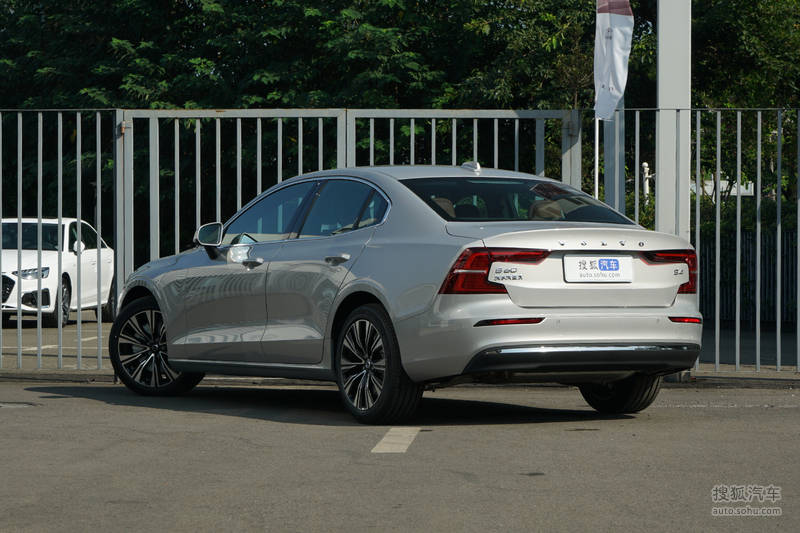 售价30.69万起 新款沃尔沃S60正式上市_搜狐汽车_搜狐网