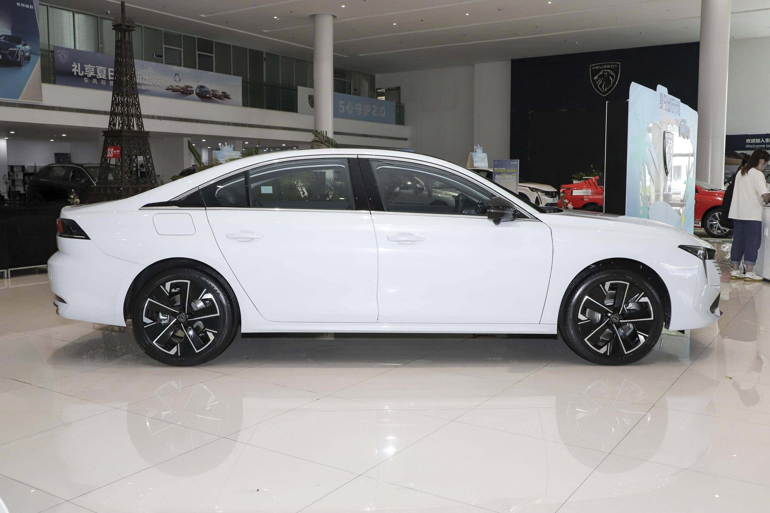 售16.37万元起！新款东风标致508L正式上市，全系1.8T+8AT_搜狐汽车_搜狐网