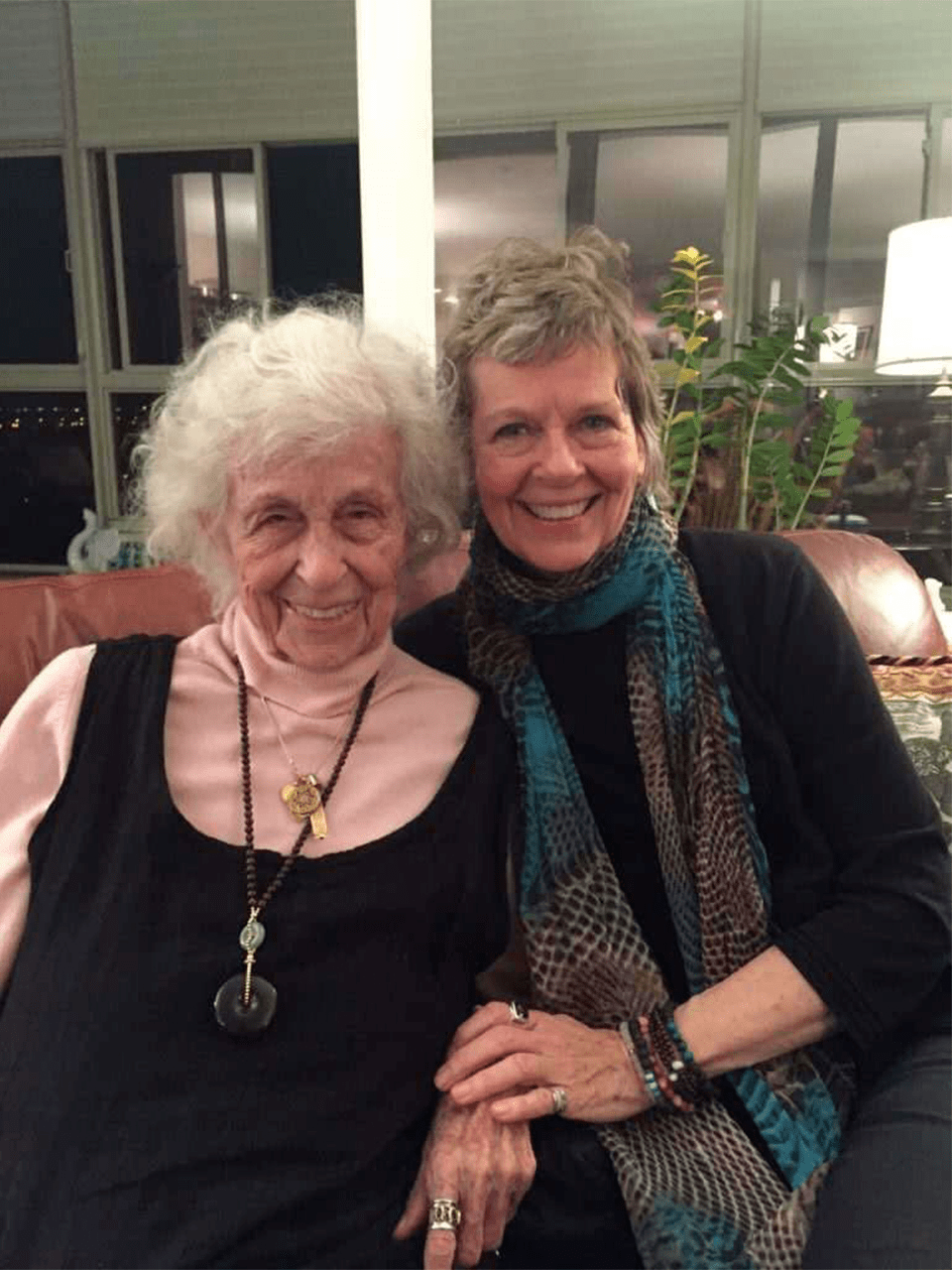 【沟通公益课】那些拥有亲密关系的人，她们在怎么做？║阳光三月重磅推荐_Haven