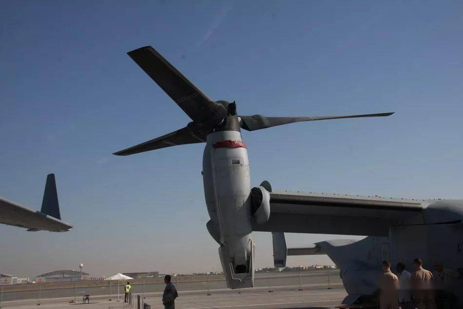 揭秘美国鱼鹰倾转旋翼机的结构_机型