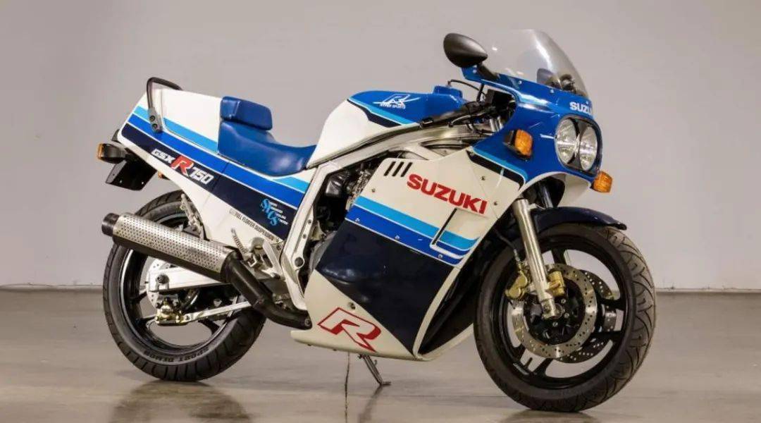 考据癖 | 开创了性能新纪元的GSX-R750，是如何催生超级跑车的？_搜狐汽车_搜狐网