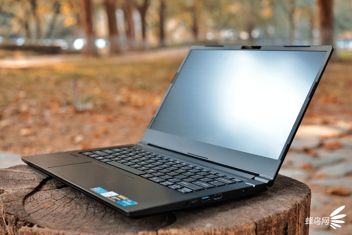 “侍”在必得 VAIO FH14笔记本抢先体验_搜狐汽车_搜狐网