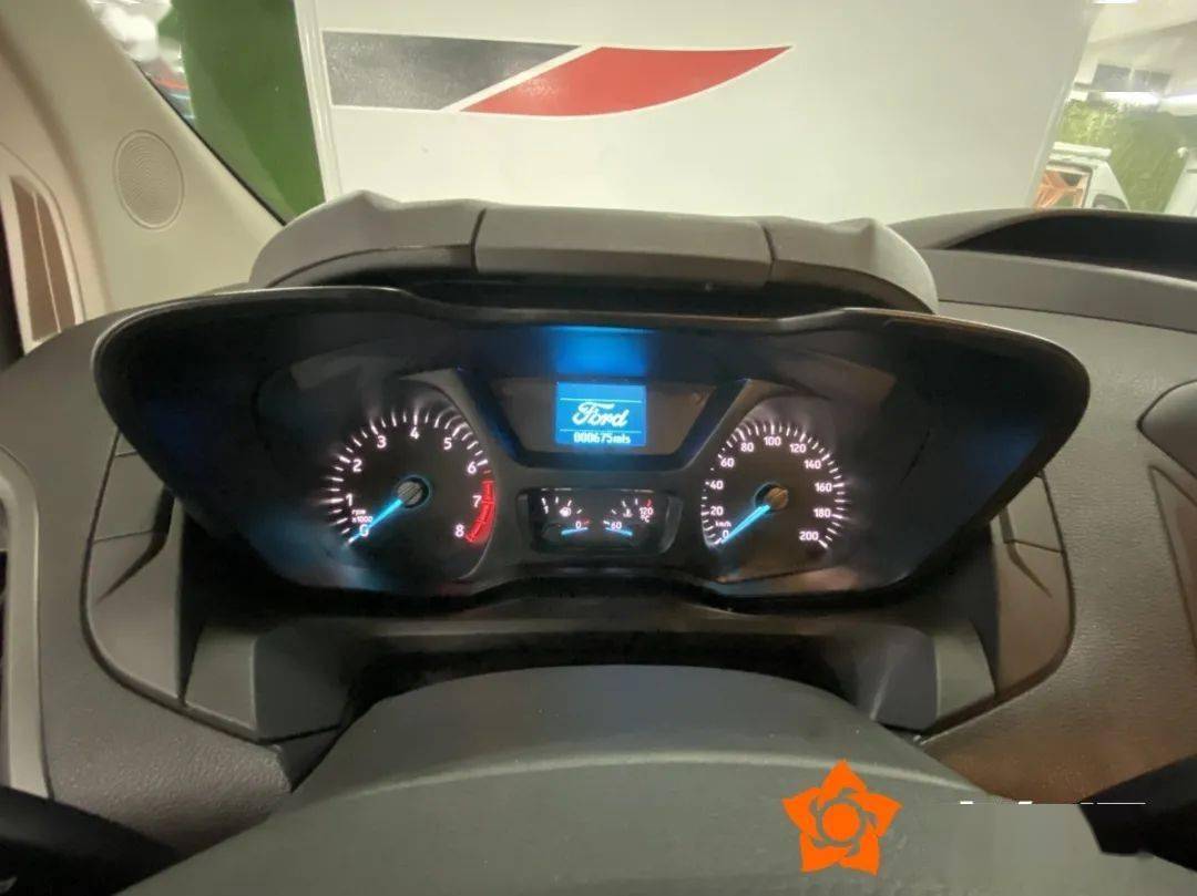 房车实拍丨福特C520房车，驾驶体验一流，40万内最具性价比！_搜狐汽车_搜狐网