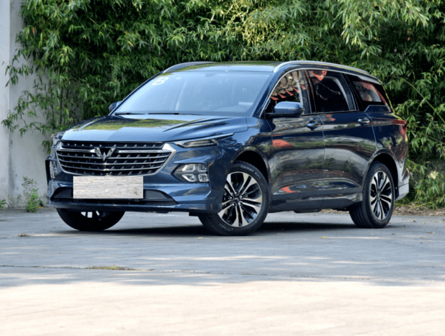 上汽通用又火了，6座新车档次不输GL8，8.58万还要啥别克GL6_搜狐汽车_搜狐网